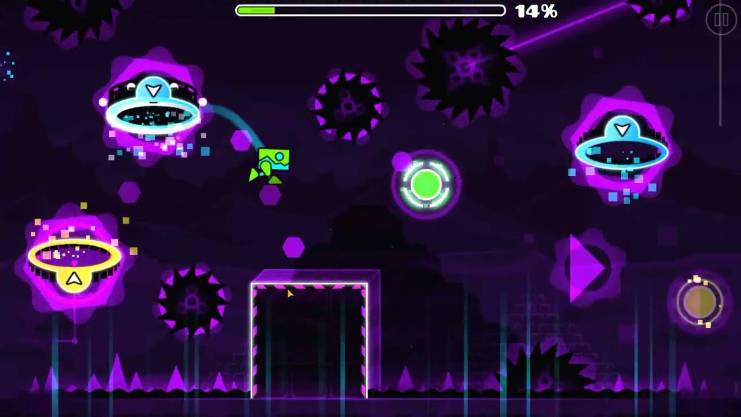 Прохожу уровни в Geometry Dash World