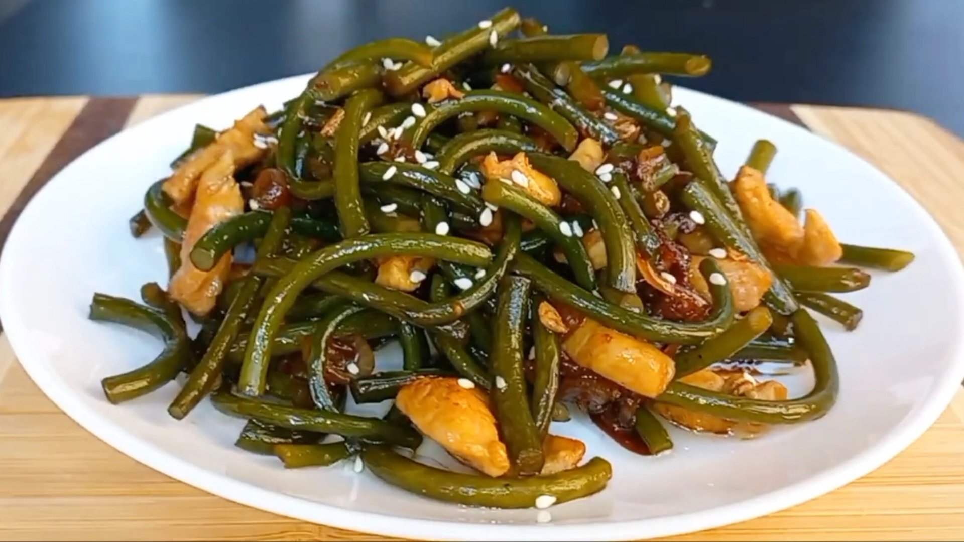 Как приготовить чесночные стрелки Рецепт чесночных стрелок Готовлю невероятно Вкусный Салат