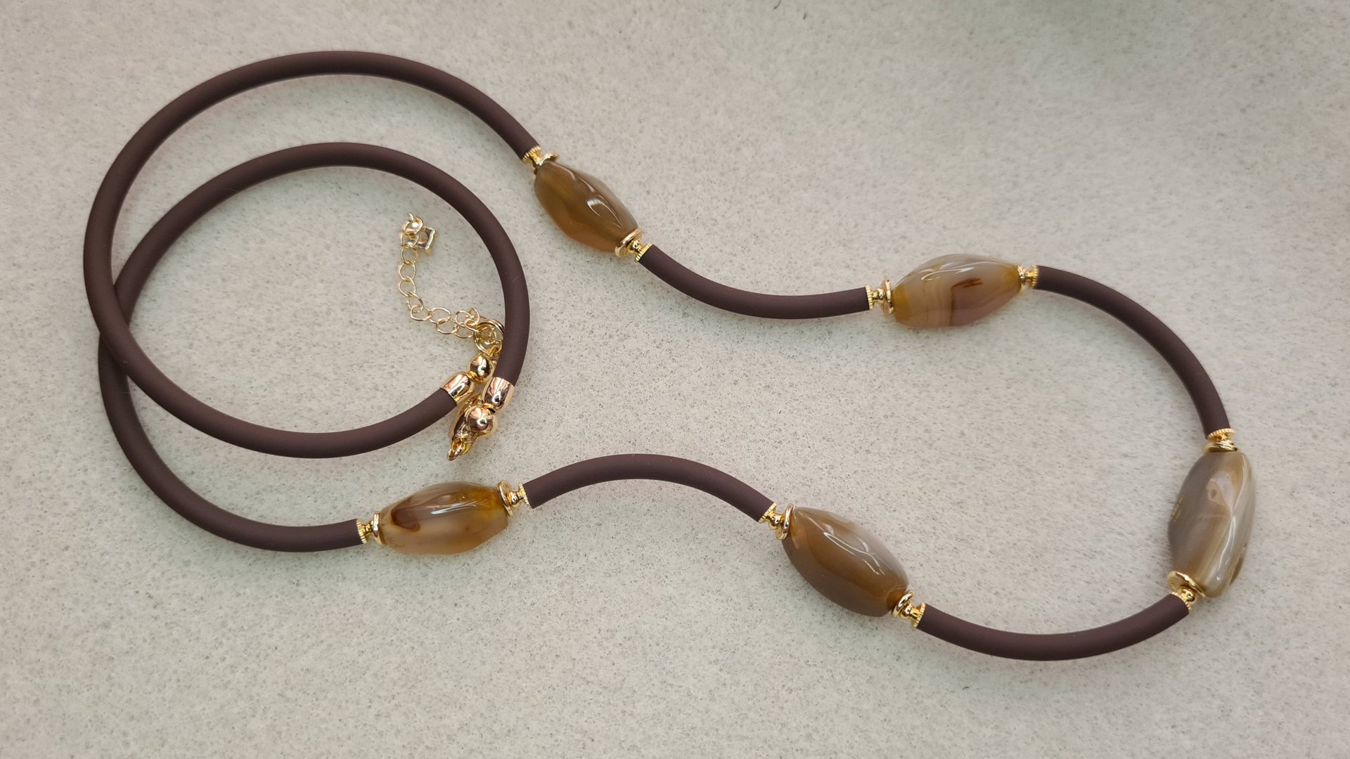 Подробный МК. Сборка украшения с силиконовым шнуром. Как прикрепить замок. ПЕРЕДЕЛКА Ч.4