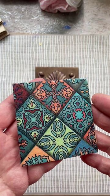 IMG_1851


Самодельная плитка с глянцевым покрытием