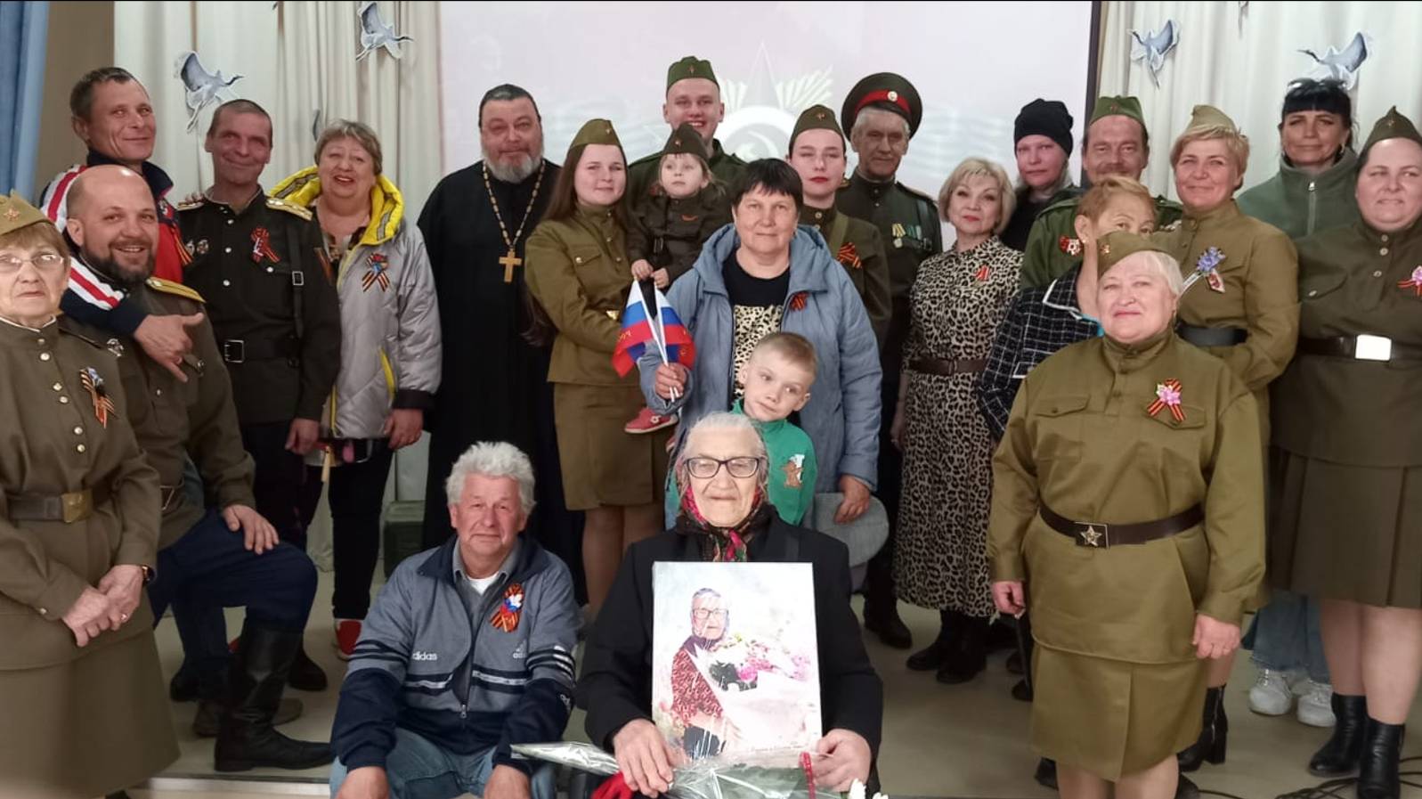 Цветущий и поющий яркий Май. Концертная программа