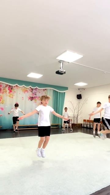 В школе "Согласие" большое внимание уделяется физическому развитию учеников.