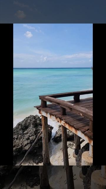 Отель Mnarani Beach Cottages 4*. Танзания