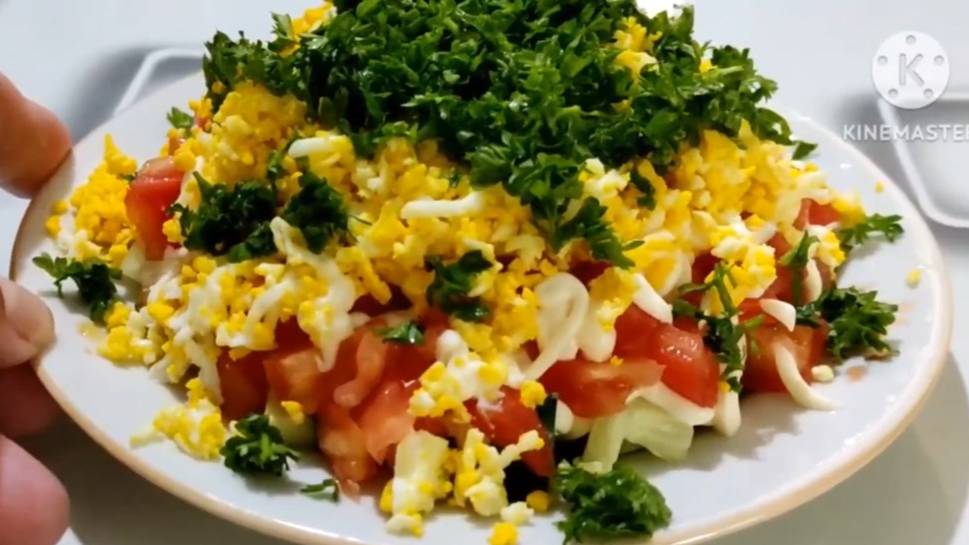 Быстрый простой и очень вкусный салат на праздничный стол. Салат из 3-х ингредиентов