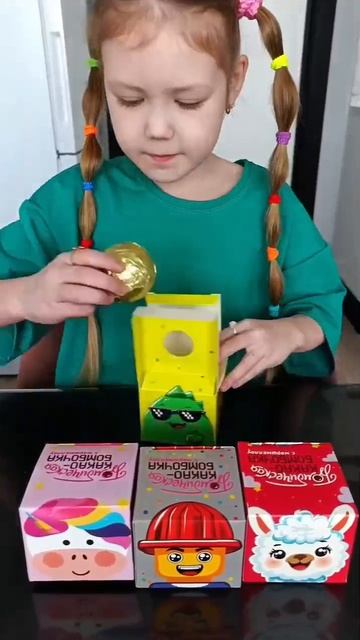 Шоколадные бомбочки с маршмеллоу набор 4 шт. от бренда Очумелые ручки.