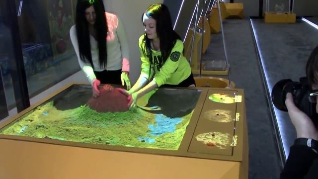 Общественно-культурный центр «Галактика». Интерактивная инсталляция «Песочница» | Ascreen