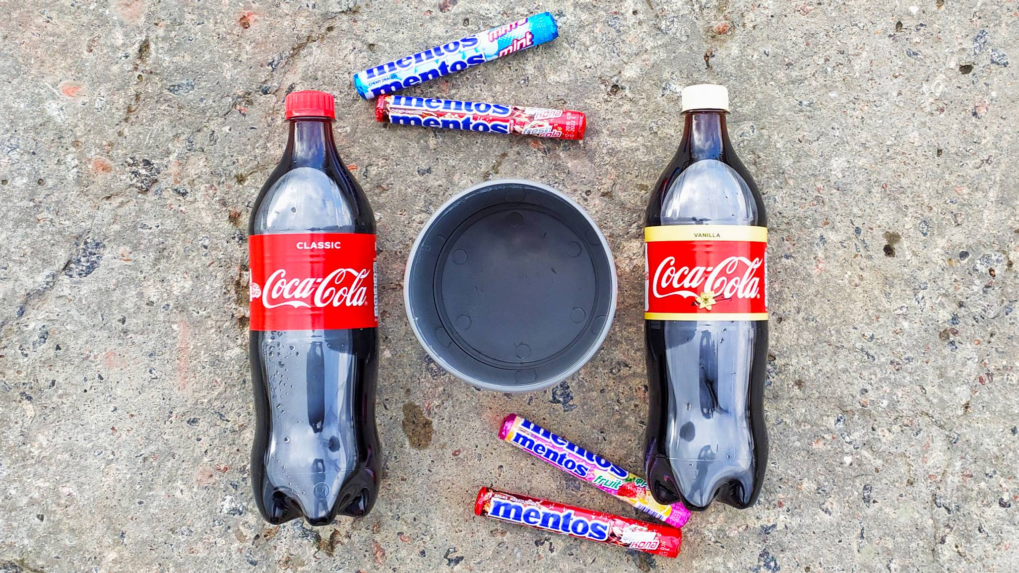 Эксперимент Кока Кола vs Ментос и Сода! Слоновья зубная паста! Experiment Coca-Cola vs Mentos!