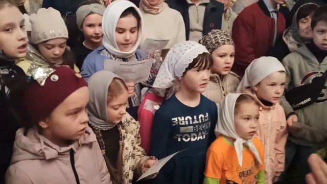 Вербное воскресение. Поют дети