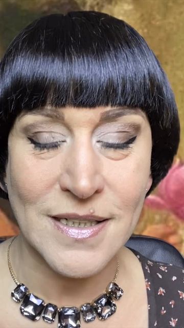 Куладжаа. Бог кармического воздаяния Шани нечаянно сглазил руковотворного сына Парвати Винаяку