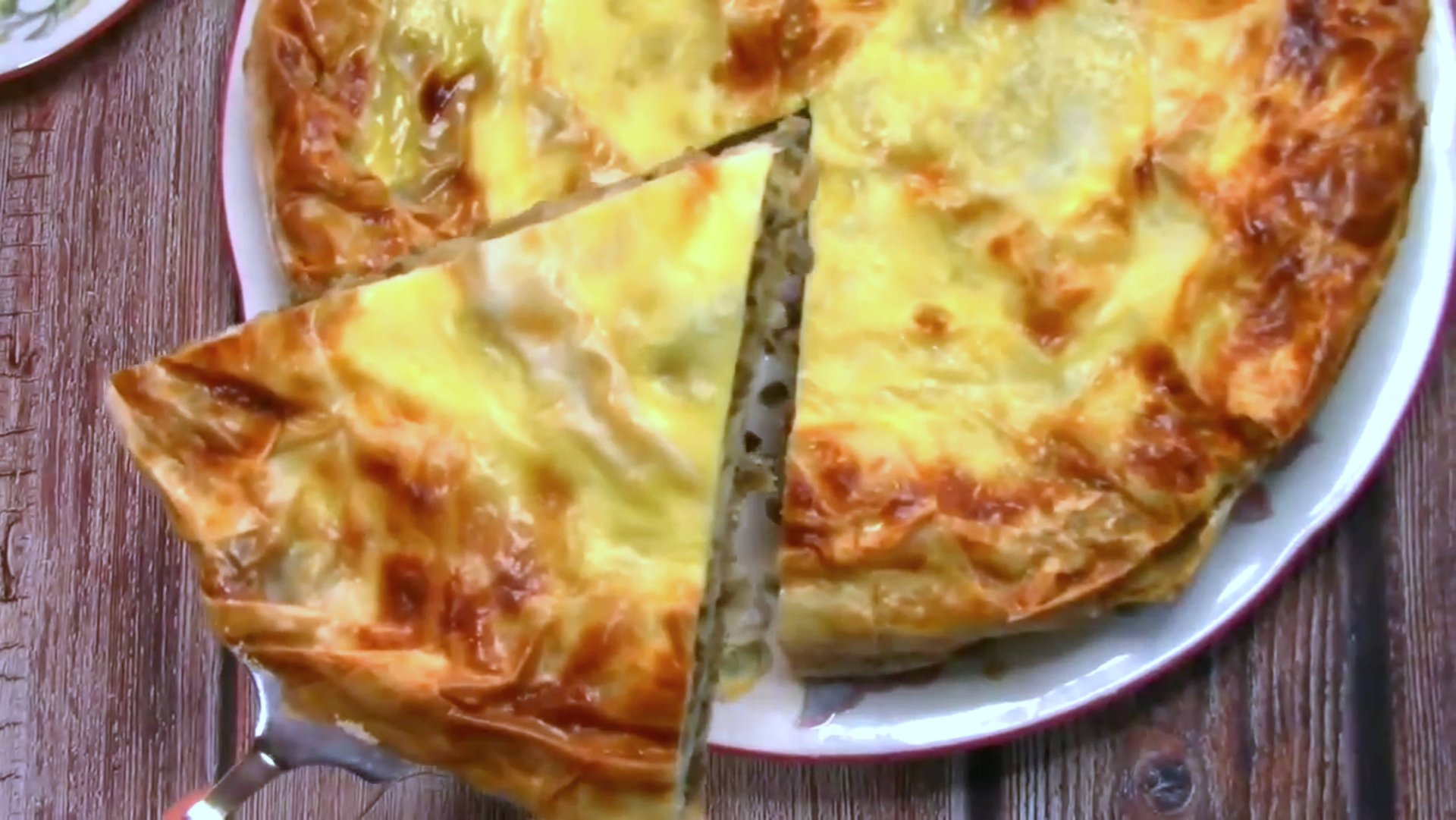 Вместо пирожков! Из теста Фило запеканка с картофелем и печенью.