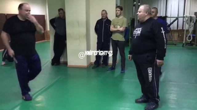 Погружаемся в бездну: секреты бесконтактного боя и психология утраты разума.