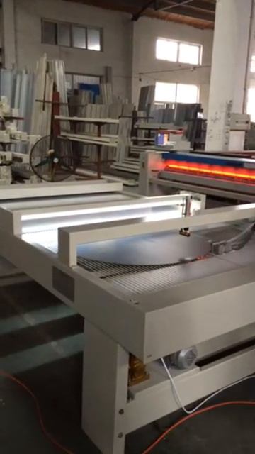 Машина для измерения площади кож с шириной рабочей зоны 3000 мм