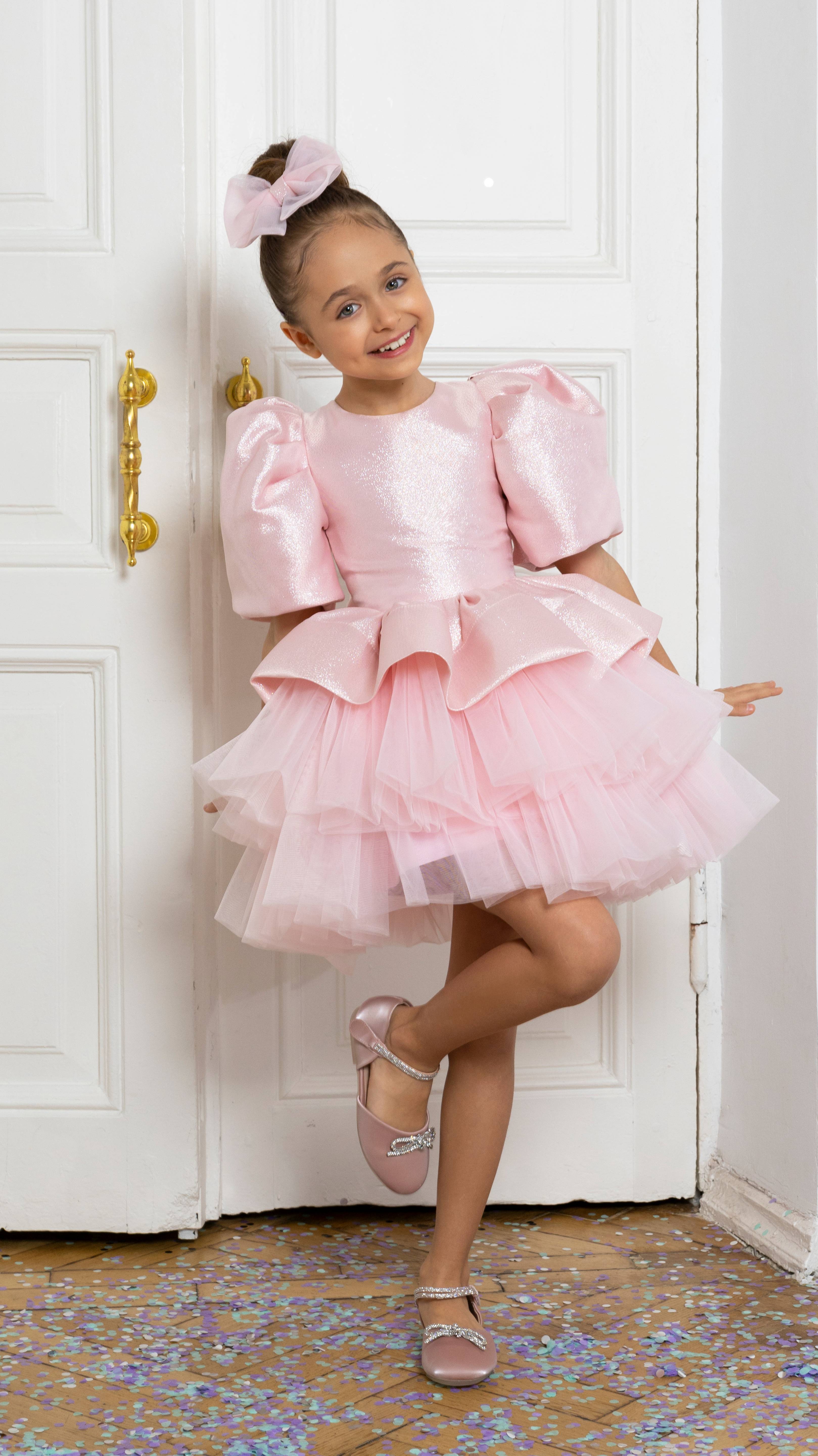 Помпадур розовое