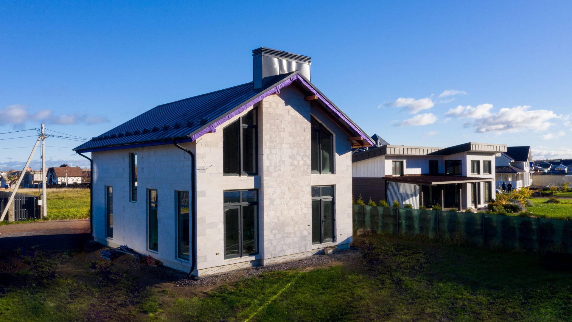 Обзор готового теплого контура дома по самому популярному типовому проекту ГБ-172 от МОНОЛИТ-ХАУС