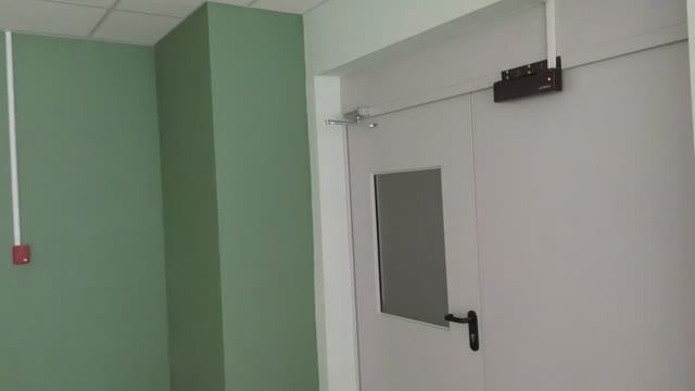 Противопожарные двери поставка и монтаж. Школа по ул. Картоева на 1200 мест. г. Волгоград.