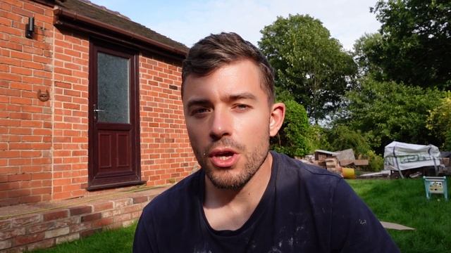 «Как я впервые оштукатурил стену без опыта — результат шокировал даже меня»