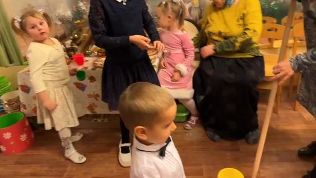 Рождественский утренник в группе "Бусинки". 10.01.2023