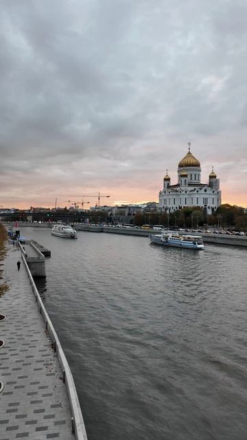 Прогулка по Москве в ритме города #shorts #russia #россия #прогулка #москва #moscow