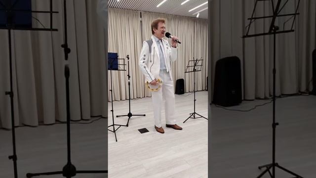 Андрей Ломакин - "Любите, девушки" -  новая версия