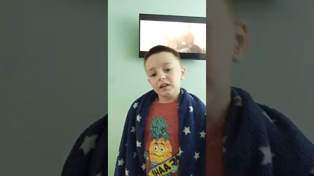 Пою под песню *на титанике Лолита*