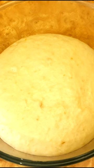 Праздничные кренделя на закваске с  ореховой начинкой