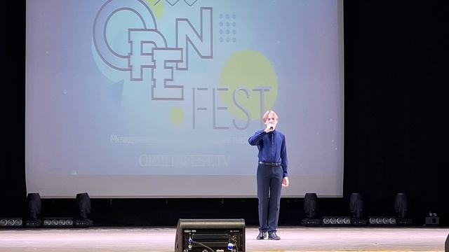 "Твои следы". Исполняет Сержантов Илья