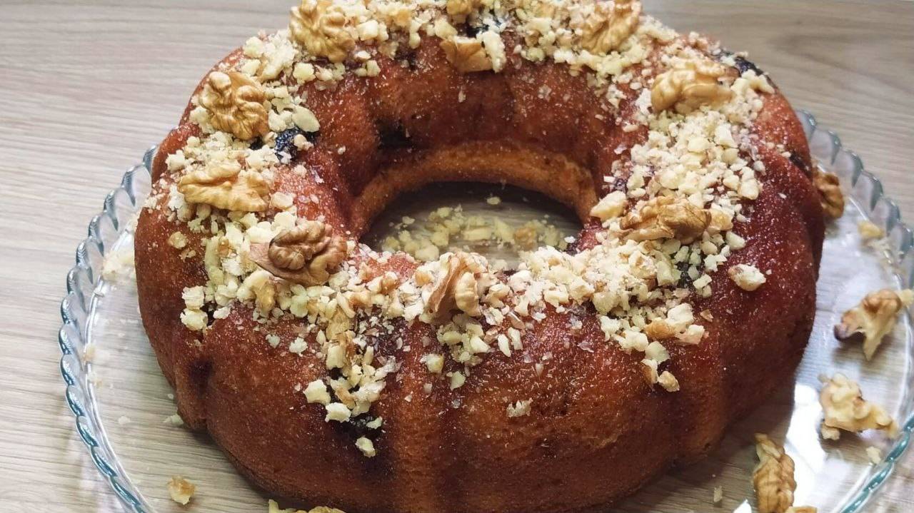 Чудесный кекс на кефире за 3 минуты. Всё смешал и в духовку.