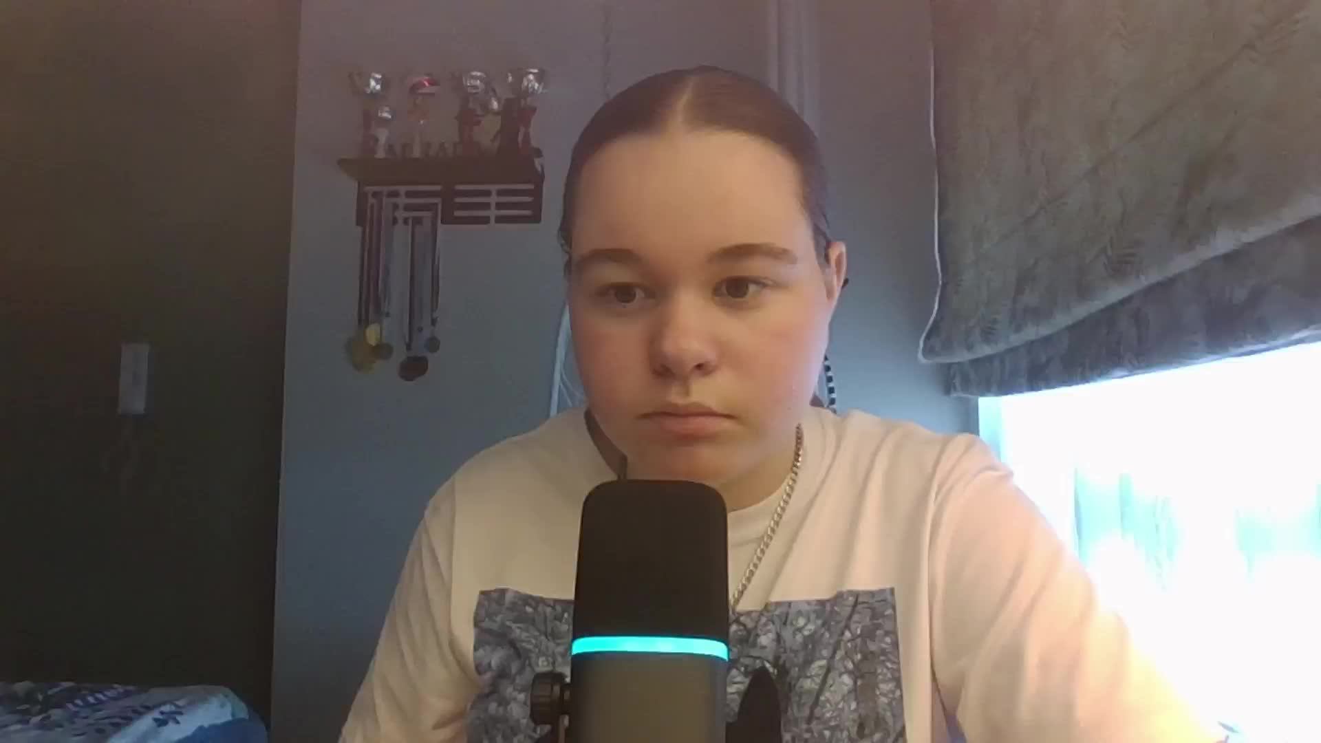 Стрим. Болтаем с подписчиками + приболела!