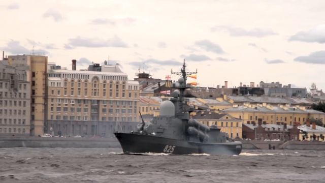 Репетиция Парада в честь Дня ВМФ в Санкт-Петербурге. 22.07.2021.