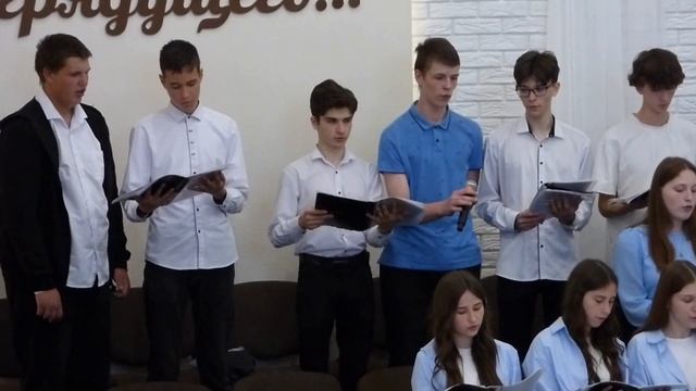 Проходят века и бегут столетья,  хор  18.05.2025