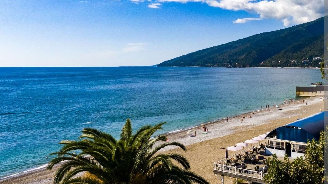 Макс Корж - жить в кайф. Абхазия май 2025 год.