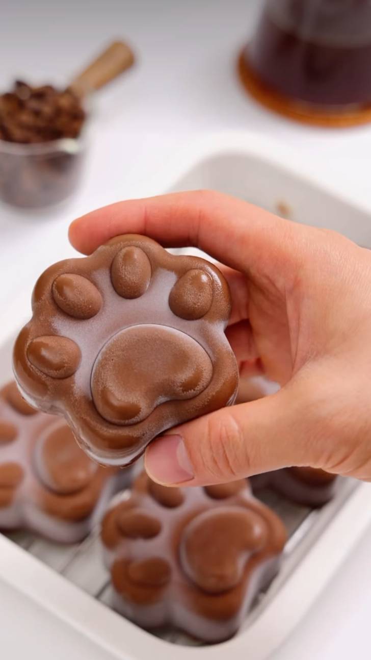 🐾Простое кофейно-шоколадное мороженое в форме лапы 🍦
