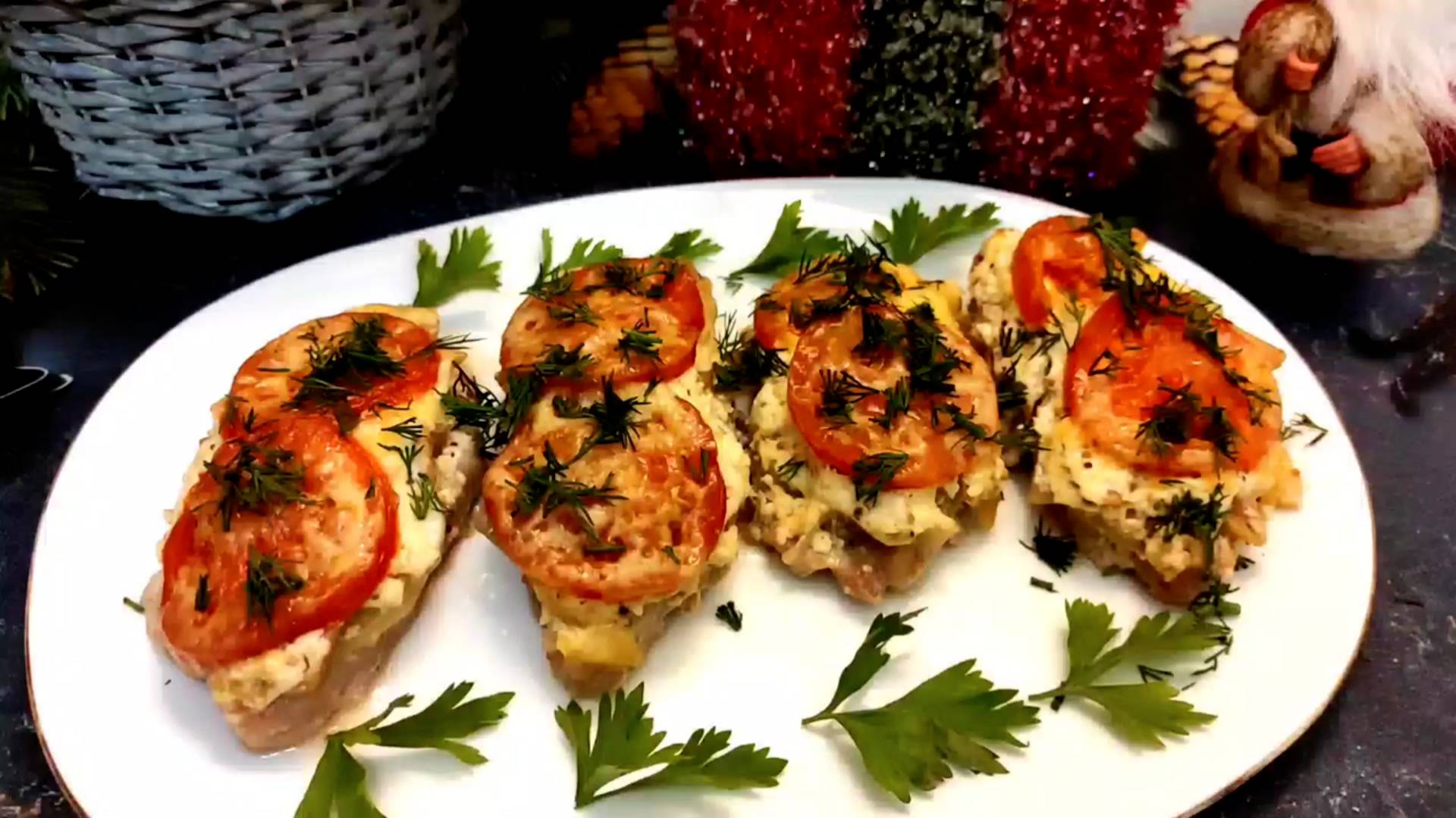 Мясо с грибами в духовке