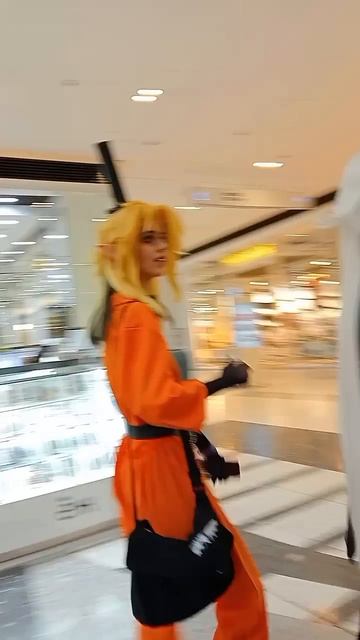 Где то в центре.