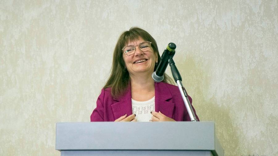 КАК ПРОТИВОСТОЯТЬ АБСУРДУ В РИТОРИКЕ И РЕШЕНИИ ПРОБЛЕМ ОБРАЗОВАНИЯ.Горностаева А.А