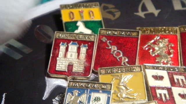 Значки на продажу. Гербы городов.