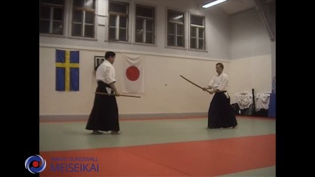 19 Aikido Jo Tai Ken Gyaku Hanmi Ikkyo Ura Shishiya Sensei Sandviken 2003