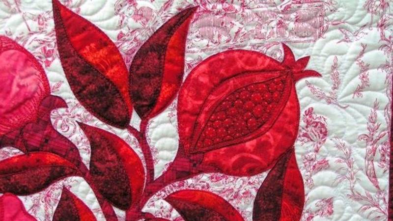 Гранат как символ жизни в лоскутном рукоделии