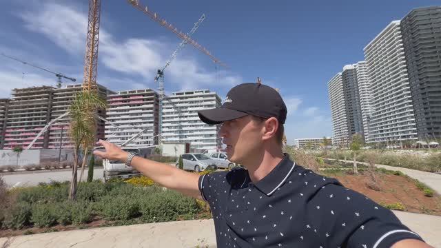 Большая Квартира с Видом на Средиземное Море.