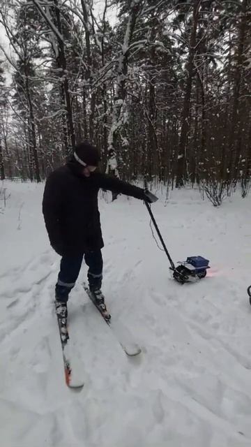 Электротолкач для лыжника.