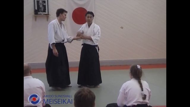 8 Aikido Gyaku  Hanmi Nikyo Shishiya Sensei Sandviken 2003