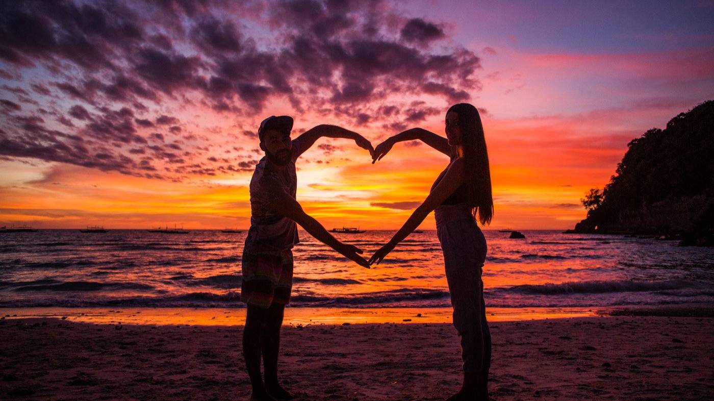 Крым - прекрасная жемчужина планеты Земля.
Стихи и генерация Игорь Квитко, видеоряд Инна Квитко