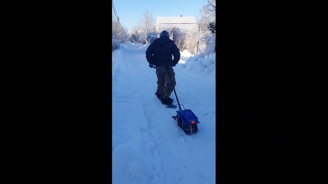 Электротолкач и сноуборд