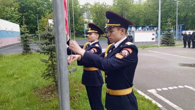 Поднятие флага РФ в Колледже полиции - 19.05.2025