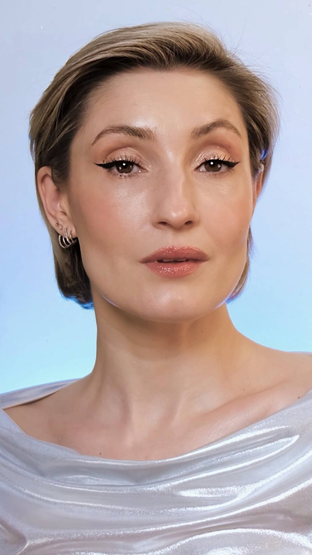 Полная версия обзора на бренд Monic Beauty уже на канале