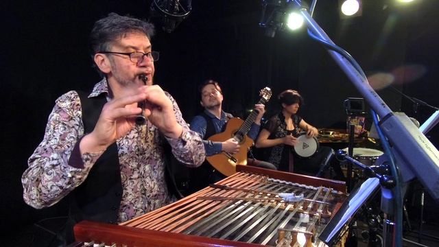 Фолк-классик бэнд «ФЫНЯФ». Концерт в КЦ Дом 14.04.25