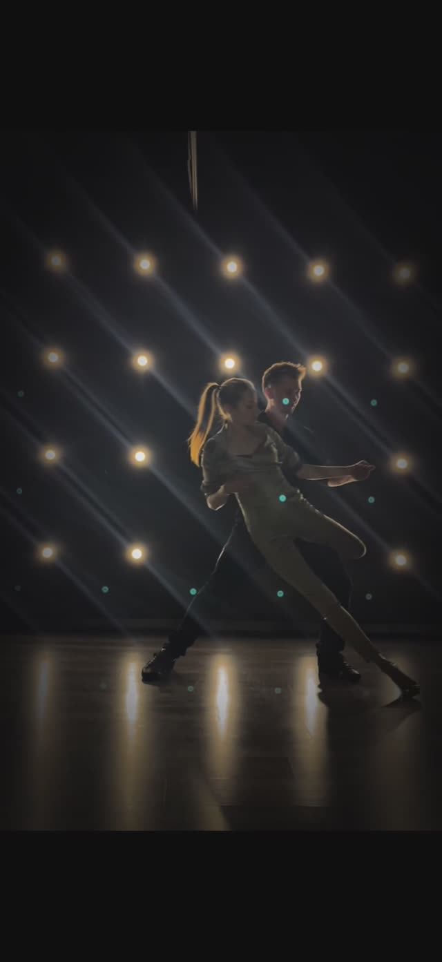 Аргентинское танго под Итальянскую оперу