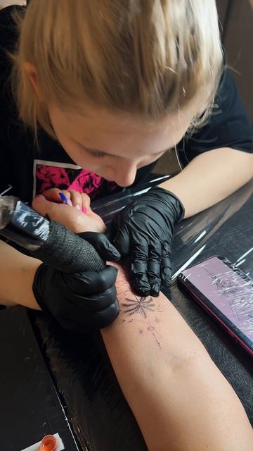 🔥 10 дней — 10+ татуировок! Люба. #обучениетату #ильясмалевич #tattoo #татумосква #тату #татуильяс