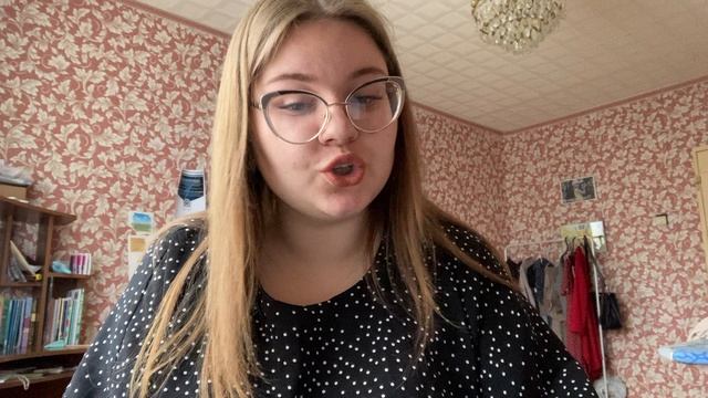 Мария Большакова читает рассказ И. Науменковой "Никуда"