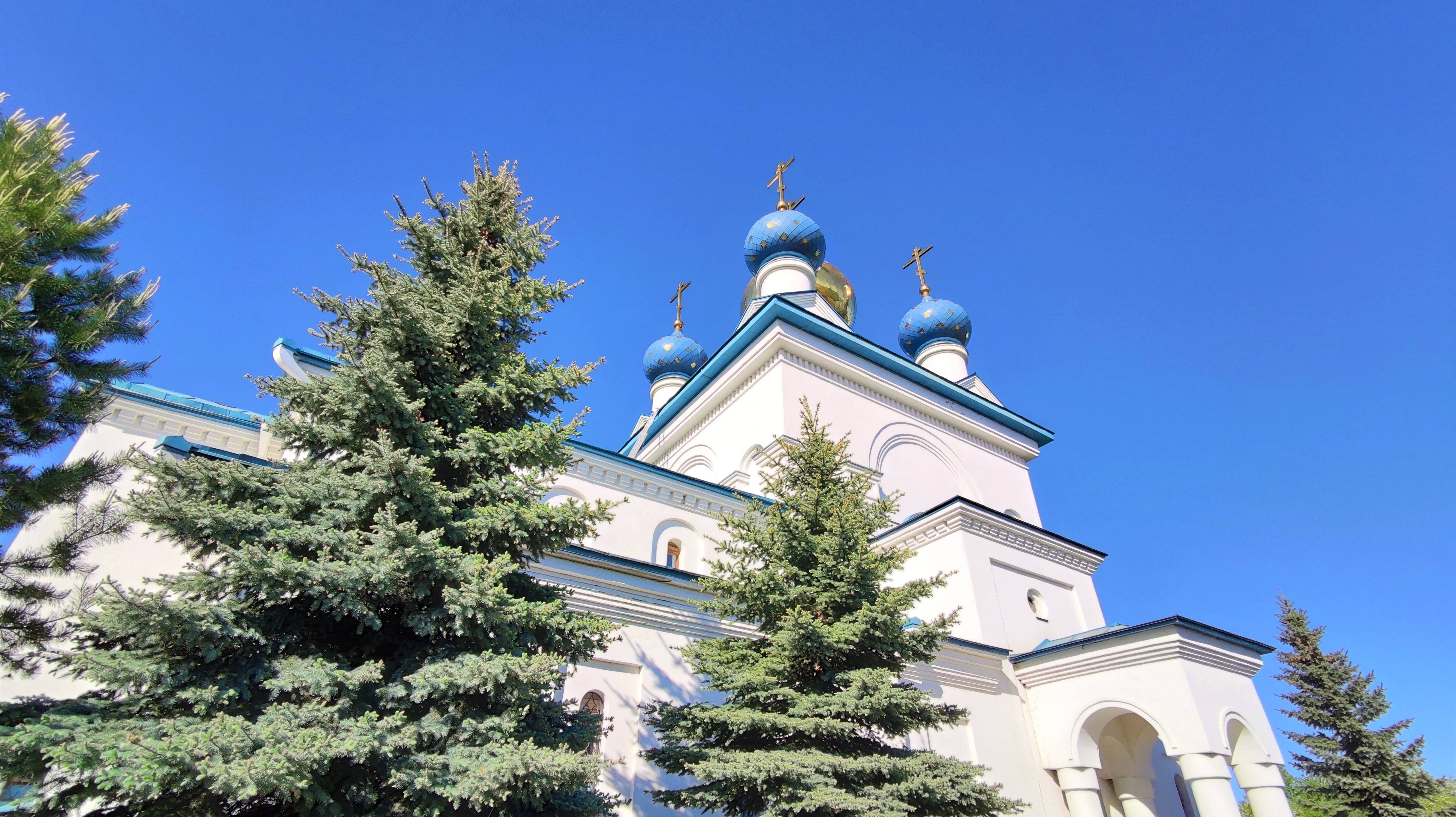 оз.Смолино Богоявленский монастырь. Набережная озера. Прогулочный катер. 18.05.2025г